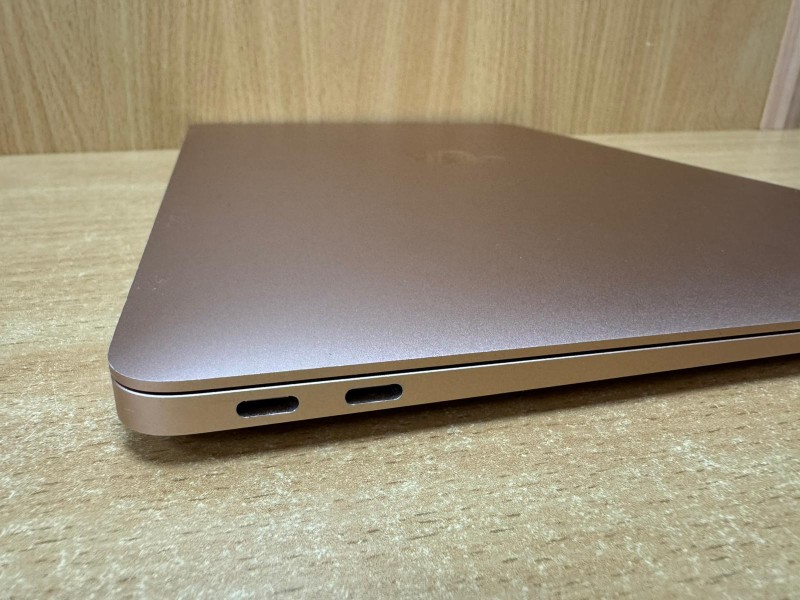 Apple Laptop Apple Macbook Air 13" M1 (2020) | 046500126851 | Cash ...