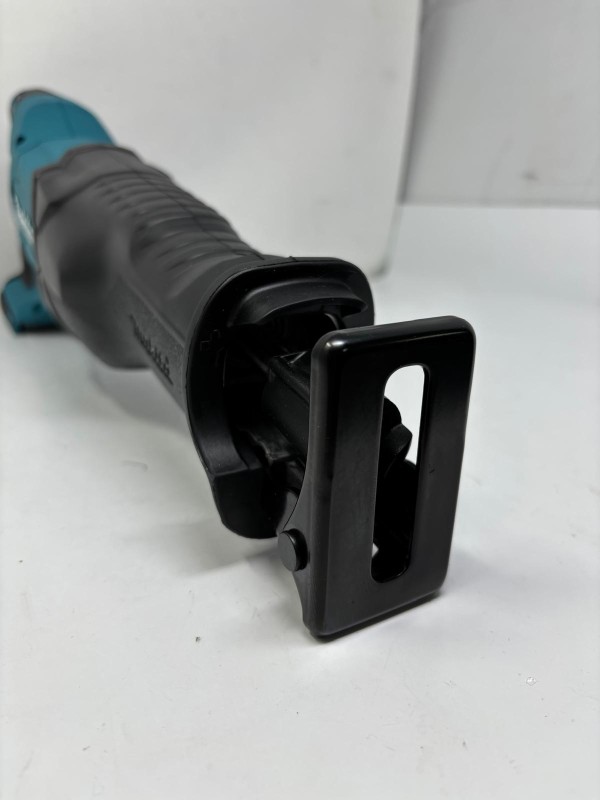 Makita Djr186 - 18V Reciprocating Saw (Body Only) | 051200079688 | Cash ...