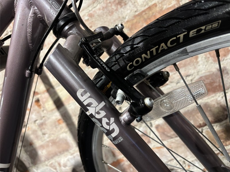 Apollo Cosmo Urban Bike Purple | 021700410355 | Cash Converters