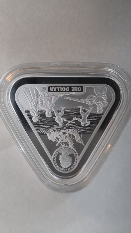 2019 Australia Shipwreck Batavia 1 Oz Silver Triangle Coin Silver ...