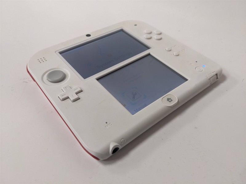 Nintendo 2DS White | 018100195228 | Cash Converters