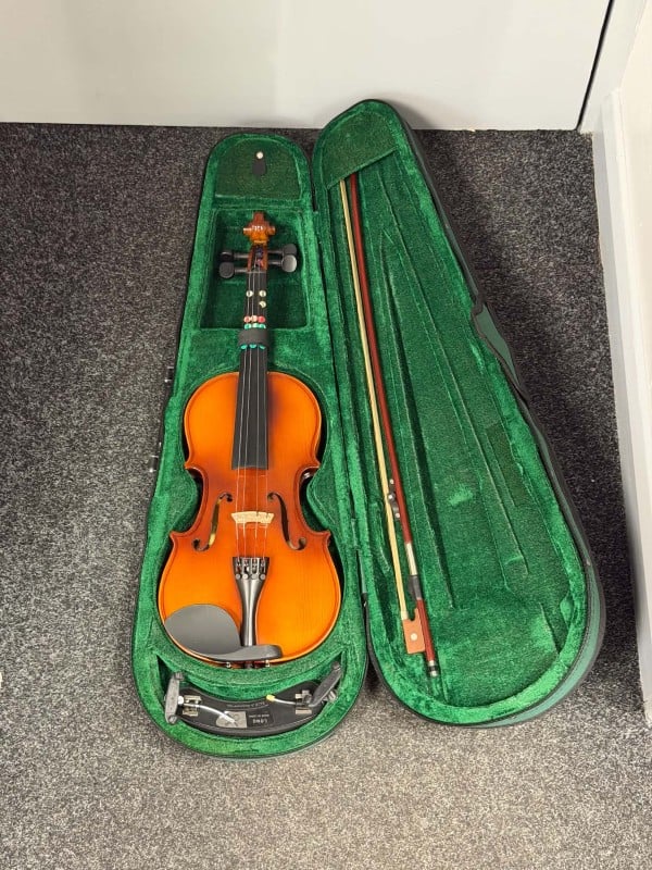 Antoni Debut Violin In Case And Bow 3/4 Size Black | 030700190797 ...