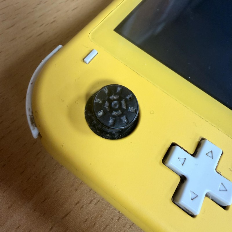 Nintendo Switch Lite Yellow | 051400114574 | Cash Converters