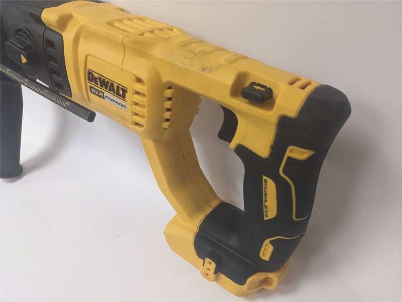 Dewalt Dch033 Sds Drill | 018100193750 | Cash Converters