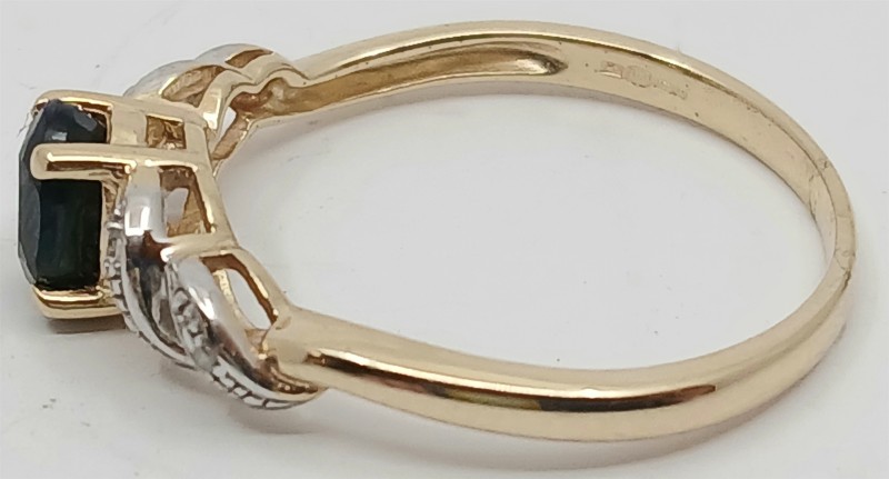 9Ct Sapphire And Diamond Chip Yellow Gold Ladies Ring Size P ...