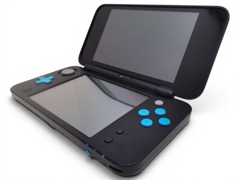 New Nintendo 2DS XL Black | 020200212098 | Cash Converters