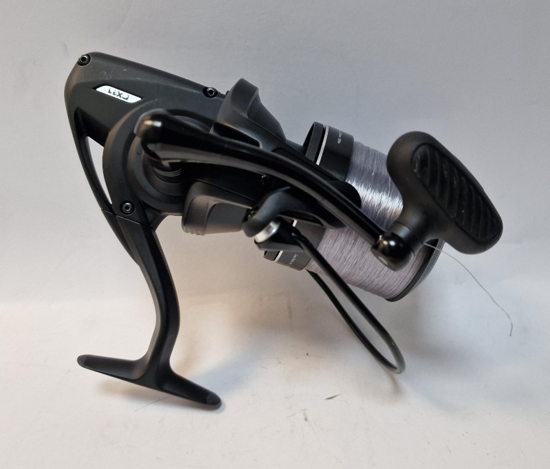 Fox Big Pit Carp Reel With Nash Line Black | 037500096464 | Cash Converters