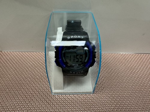 Polit Watch Unisex Sports | 031200113624 | Cash Converters