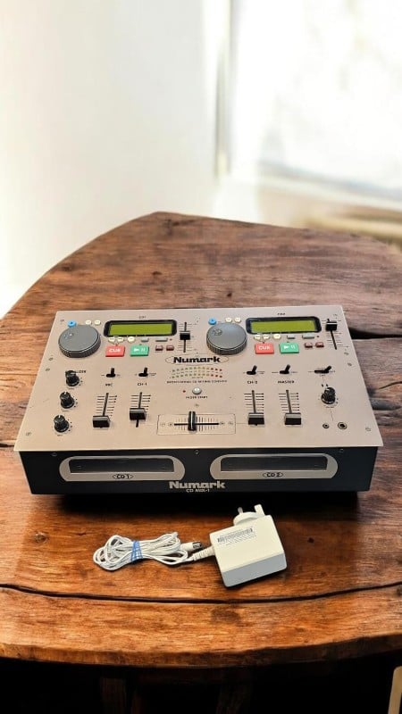 Numark CD Mix-1 | 059000039317 | Cash Converters