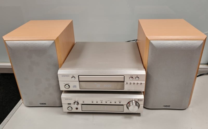 Denon Dra-F101 Silver | 048800230402 | Cash Converters