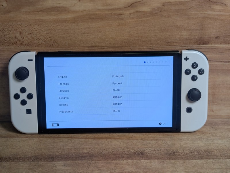 Nintendo Switch 32GB White | 048900250601 | Cash Converters