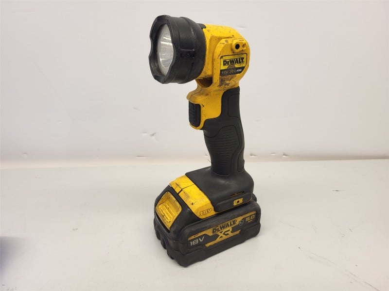 Dewalt Dcd040 18V Cordless Torch. | 038600329072 | Cash Converters