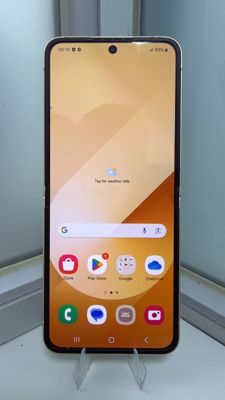 Samsung, Galaxy Z Flip6, 256GB Gold | 044300076531 | Cash Converters