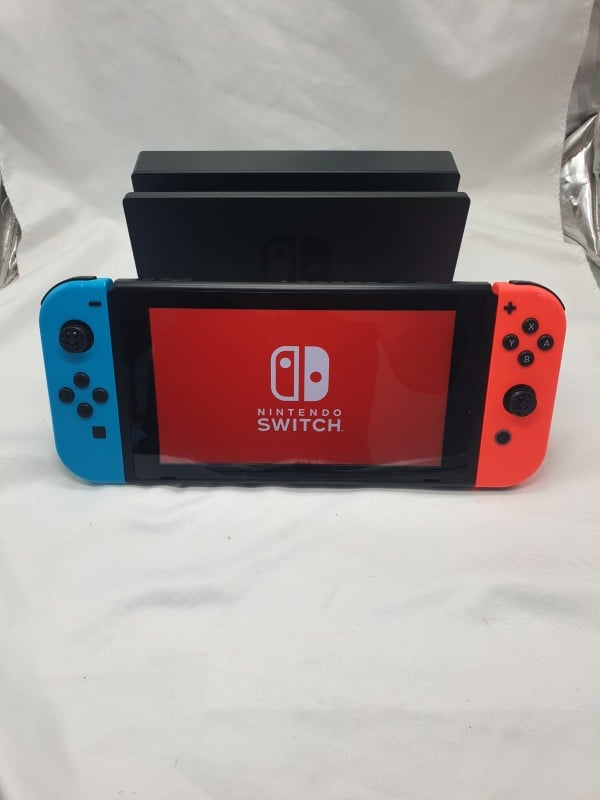 Nintendo Console Nintendo Switch | 021800132727 | Cash Converters