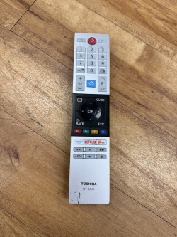 Toshiba 32" Smart LCD TV 32W2163db | 049100360709 | Cash Converters