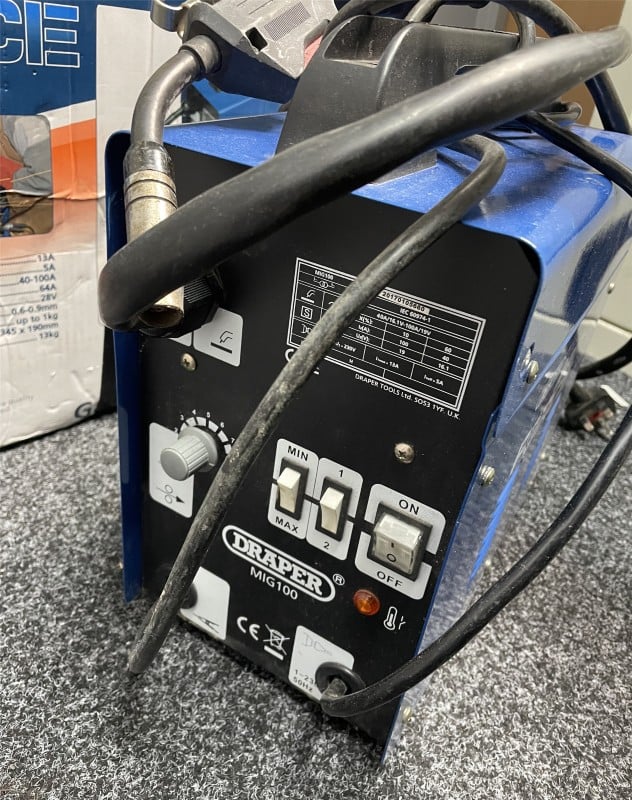 Draper 230V Mig Force Gasless Mig Welder | 027300097267 | Cash Converters