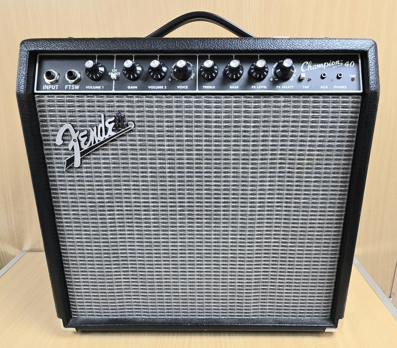 Fender Champion 40 Combo Guitar Amplifier | 037000143369 | Cash Converters