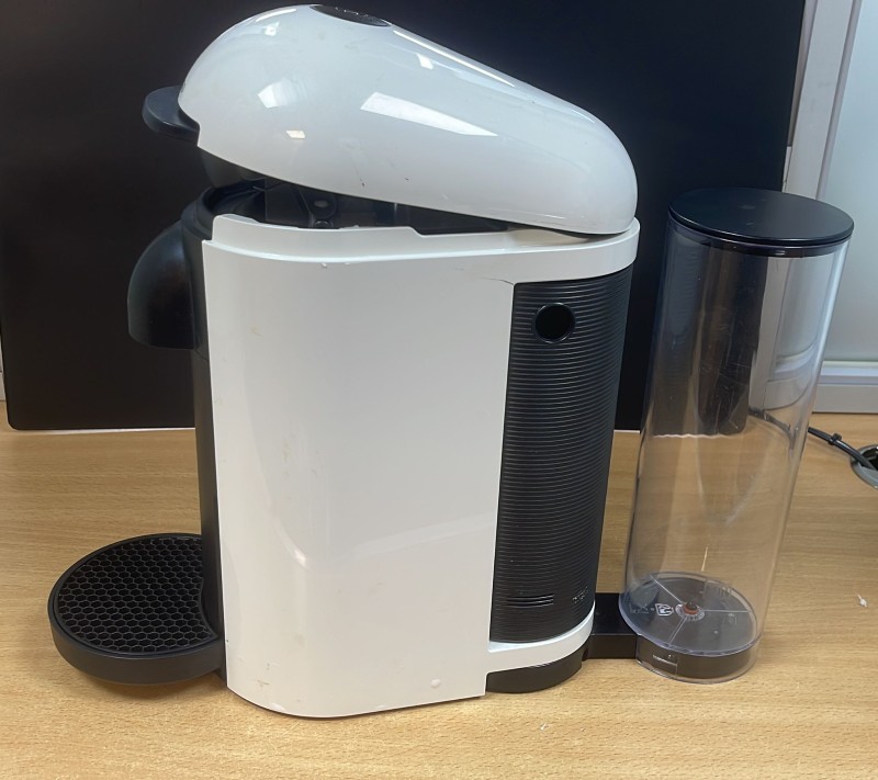 Nespresso, Vertuo Plus Coffe Machine, Black | 044300076714 | Cash ...