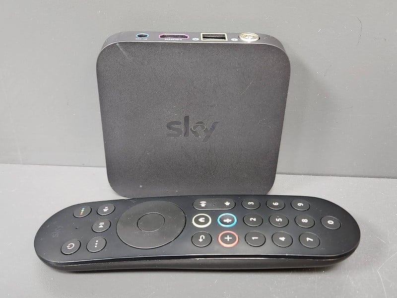 Sky Stream Puck Black | 049500125730 | Cash Converters