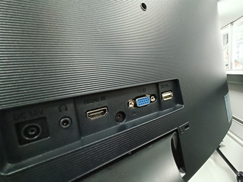 1080P Samsung 27" Full HD 75Hz Curved Led Monitor S27d366gau Black ...