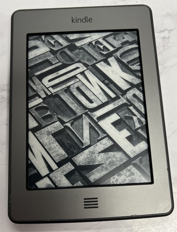Amazon Kindle Touch E-Reader D01200 4GB Grey | 049100346843 | Cash ...