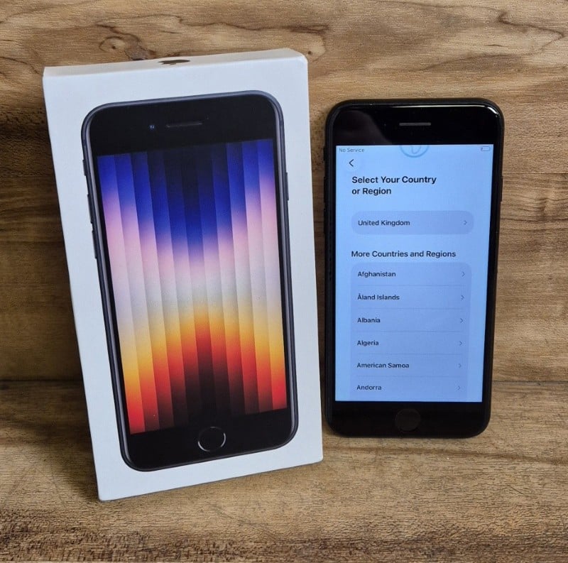 Apple iPhone Se iPhone Se 3rd Gen 64GB Black | 048900247112 | Cash ...