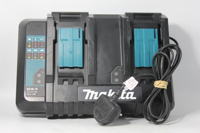 Makita Dc198sh Battery Charger | 042800157227 | Cash Converters