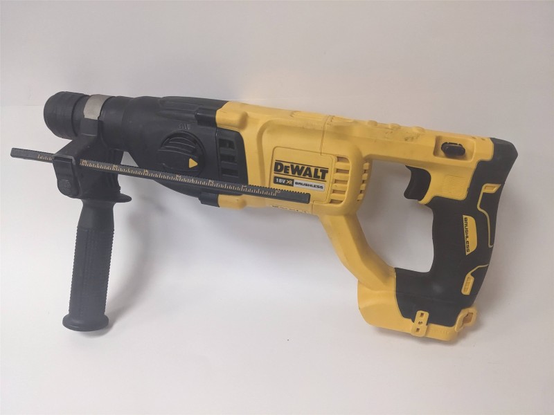 Dewalt Dch033 Sds Drill | 018100193750 | Cash Converters