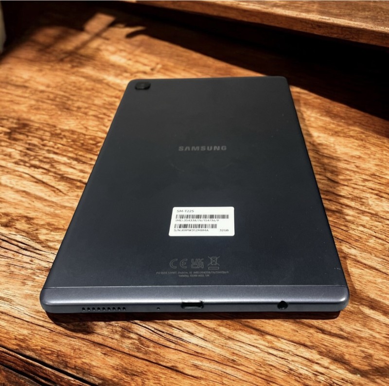 Samsung Galaxy Tab A7 Lite Yellow Screen Burn Around The Edge 32GB ...