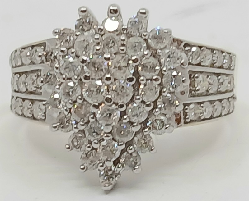 9Ct Diamond Chip Cluster Yellow Gold Ladies Ring Size L | 030100264057 ...