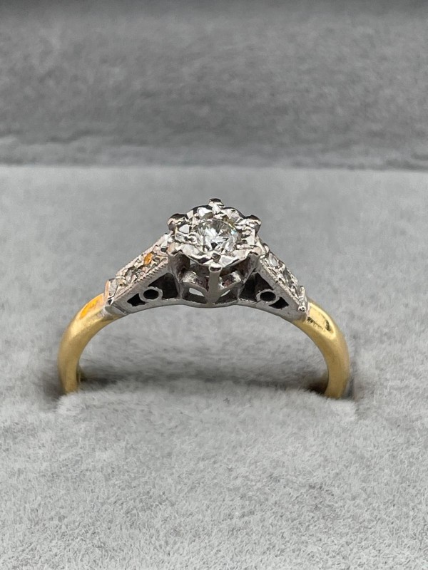 18ct Yellow Gold Ladies Diamond Ring Size M | 035400175061 | Cash ...