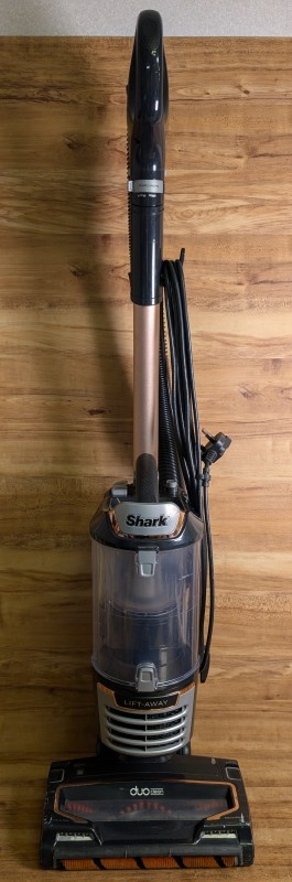 Shark Black | 048900247163 | Cash Converters