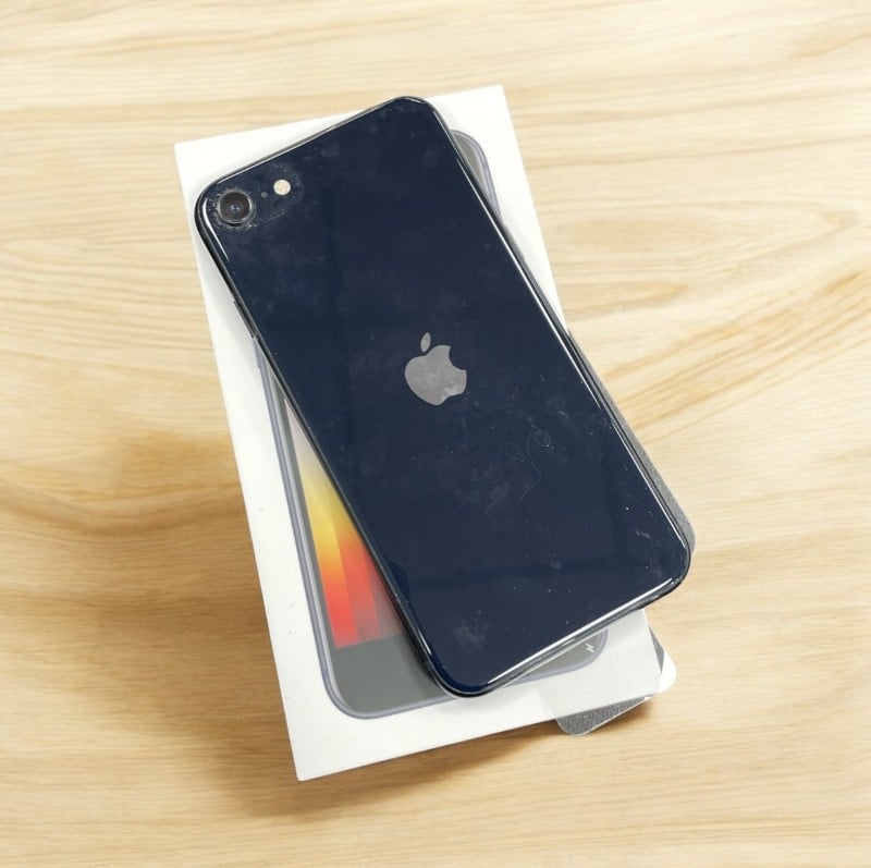 Apple iPhone Se 2nd Gen 87% Battery 64GB Black | 058900023025 | Cash ...