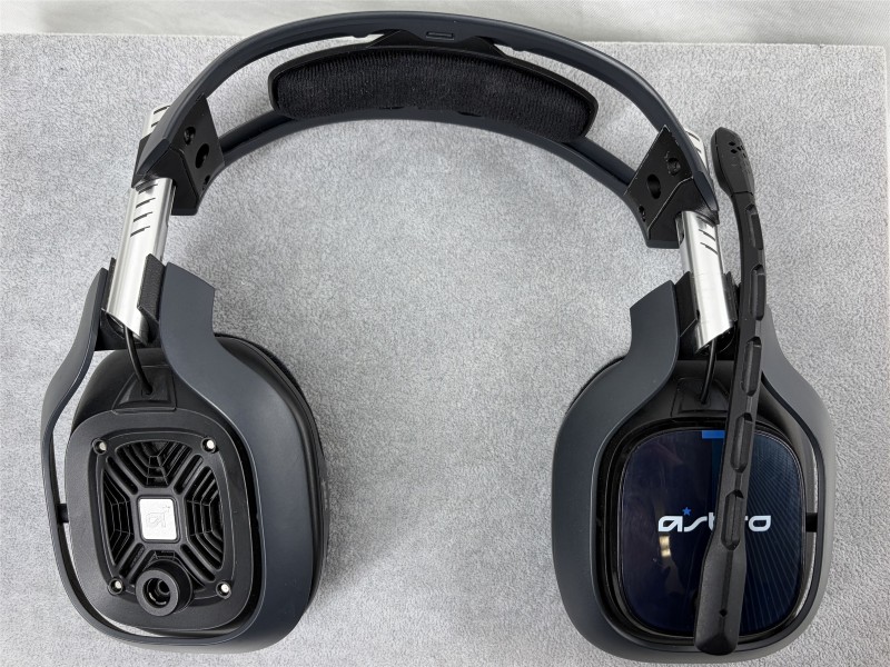 Astro Black | 051900194133 | Cash Converters