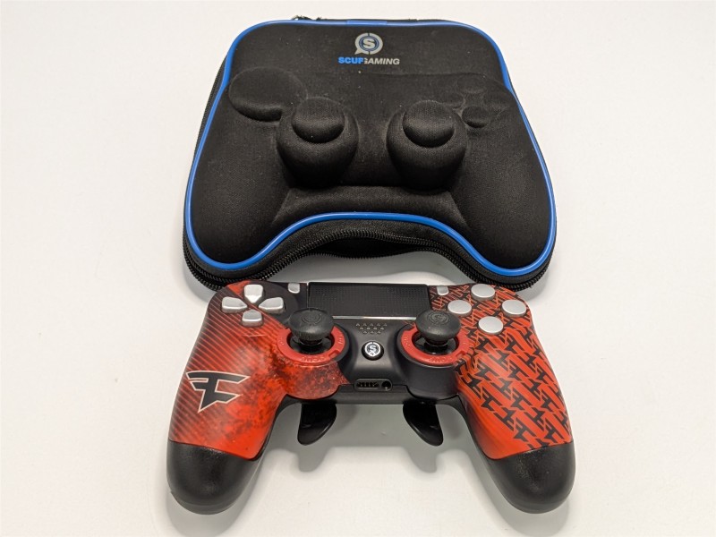 Scuff Playstation 4 Black | 020700379462 | Cash Converters