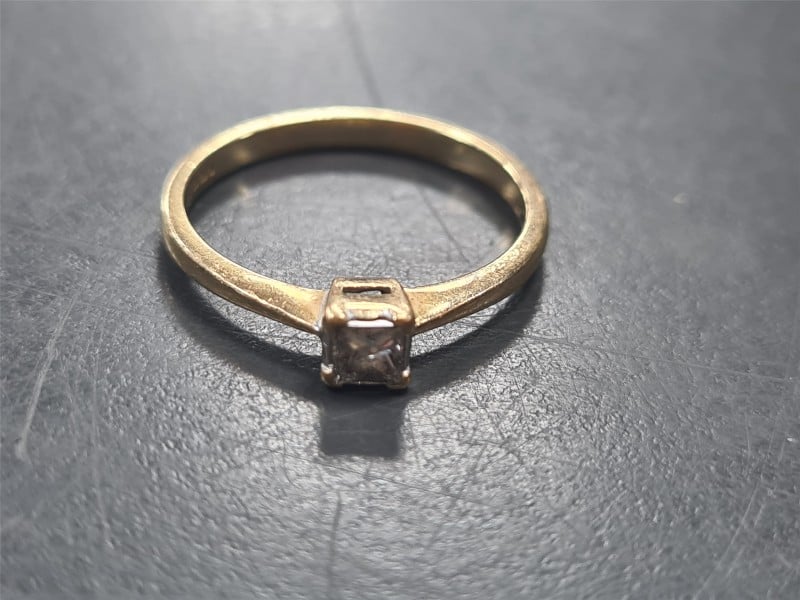 18ct 18Ct Yellow Gold Ring Yellow Gold Ladies Ring Size O ...