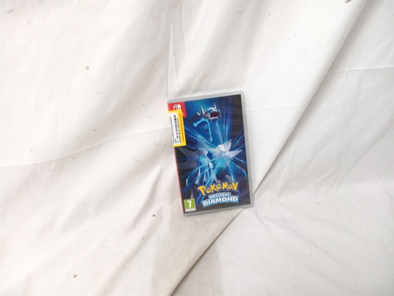 Pokemon Brilliant Diamond Nintendo Switch | 046100178730 | Cash Converters