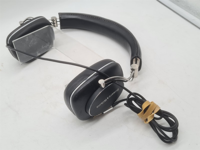 Bowers And Wilkins P3 Wired Headphones Black | 044400075667 | Cash ...