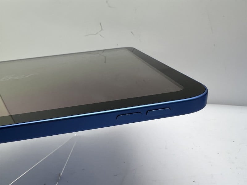 Apple (Grade B, 100% B.H, Cc:26) iPad 10Th Gen 64GB Wifi A2696 Blue ...