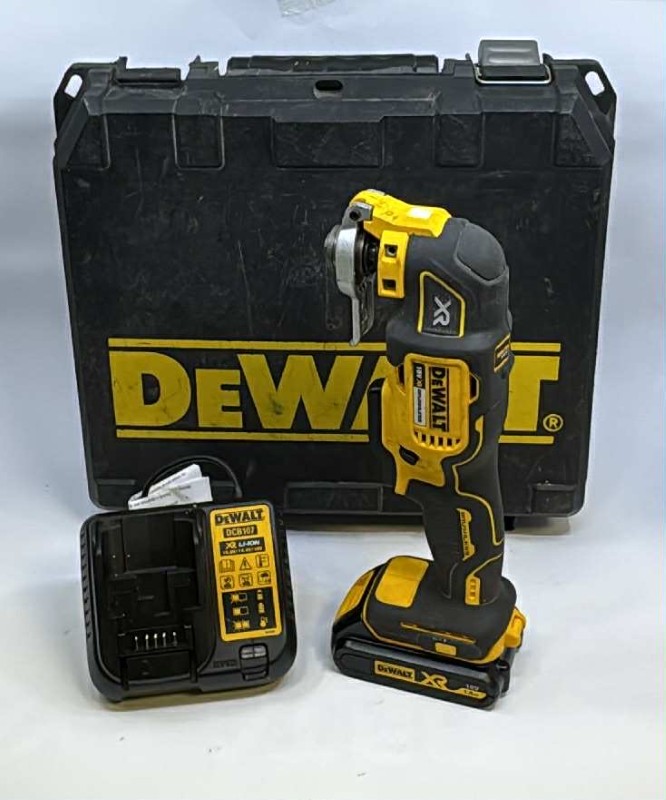Dewalt Dcs355 & 1.5Ah Battery/Charger Black | 030600166795 | Cash ...