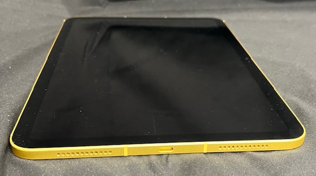 Apple iPad A16 128GB Gold | 049400192323 | Cash Converters