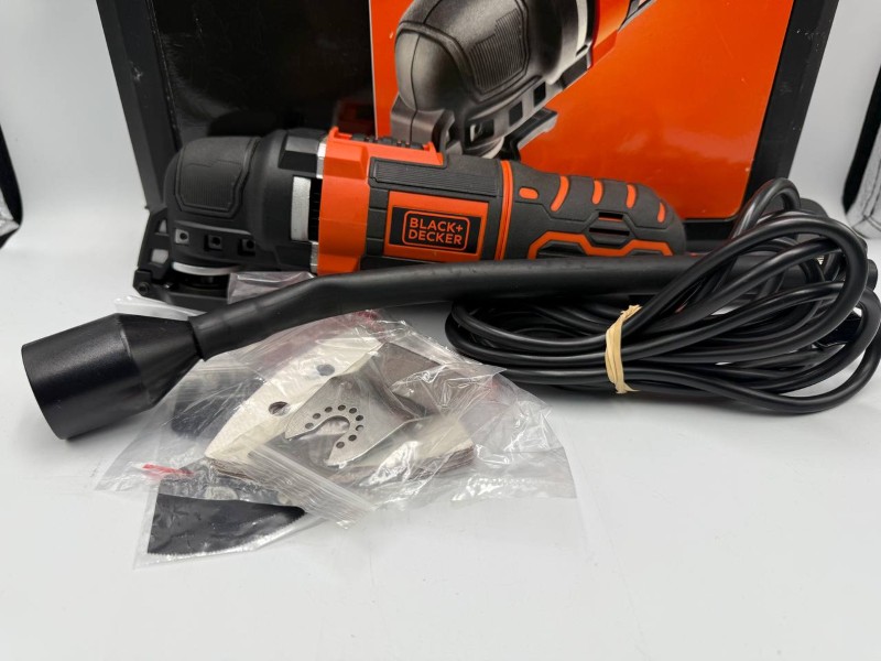 Jigsaw Black And Decker Mt300ka-GB 240V 300W Multi Tool + Accessories ...