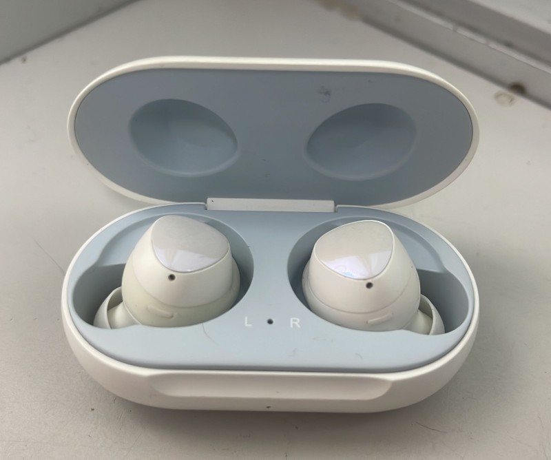 Samsung, Earbuds, Sm-R170, White | 044300076573 | Cash Converters