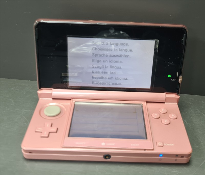 Nintendo 3DS Pink | 018000222827 | Cash Converters