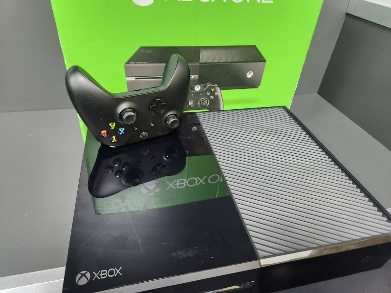 Xbox One 500GB Boxed Home Gaming Console Xbox One Black | 049500125798 ...
