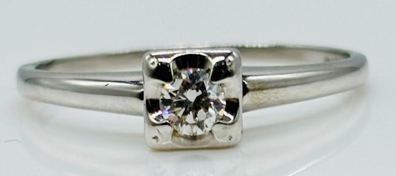 9Ct Full Hallmark Diamond White Gold Ring SizeN½ | 034900183784 | Cash ...
