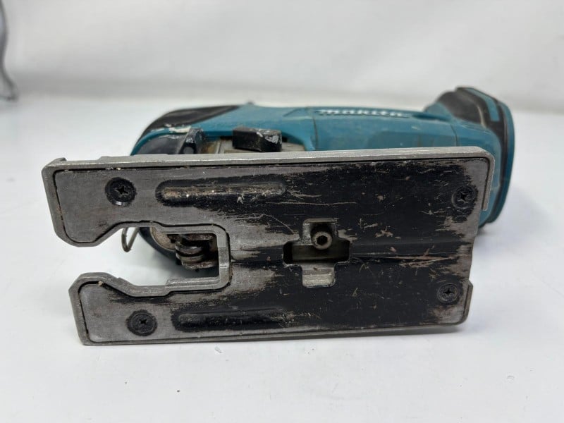 Makita Djv180 - 18V Cordless Jigsaw | 051200079821 | Cash Converters