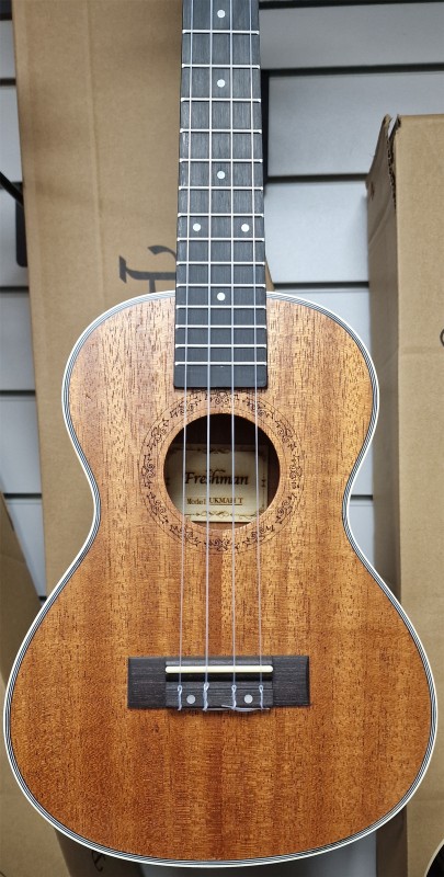 Ukulele Freshman Ukulele All Mahogany Tenor With Bag | 035000157167 ...