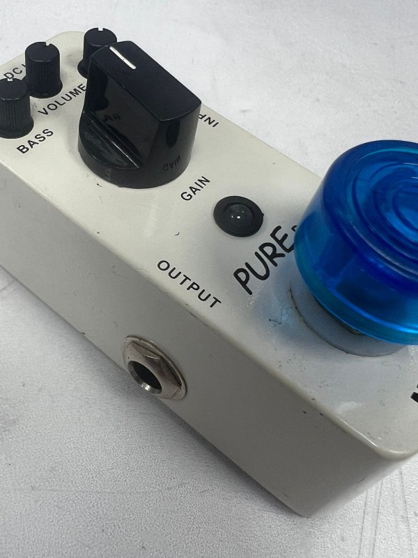 Electric Mooer Pure Boost White | 059500004463 | Cash Converters