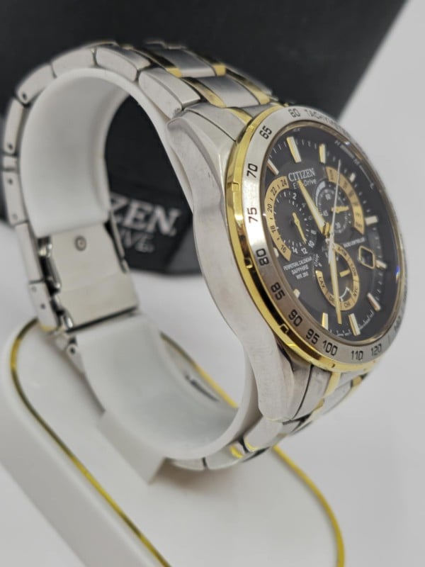 Citizen Watch Mens At4004-52E Radio Controlled Perpetual Calendar ...